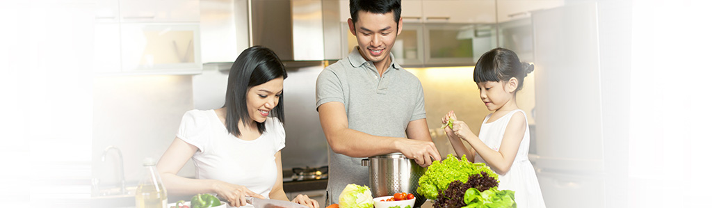 light-slider-family-1024x299-3 - Kroll Residential